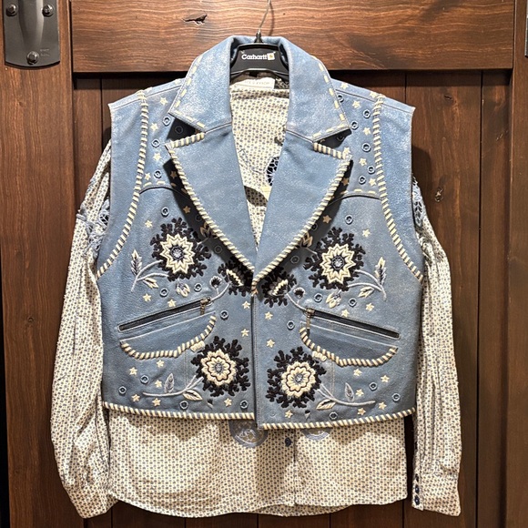 Double D Ranch | Tops | Double D Ranch Blue Vest With Black And Cream ...